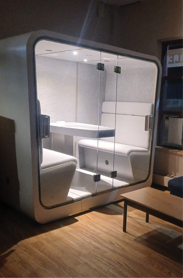 Library gets new privacy pod | Tumbler RidgeLines